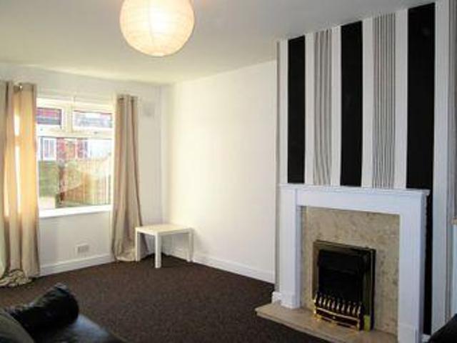 1 Bedrooms for rent in Adwick Place, Kirkstall, Kirkstall, Leeds LS4