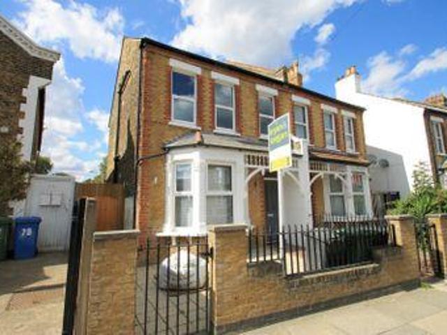 1 Bedrooms for rent in Albacore Crescent, London SE13