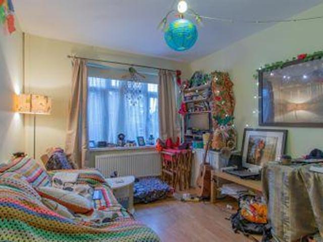 1 Bedrooms for rent in Allensbank Road, Heath, Cardiff CF14