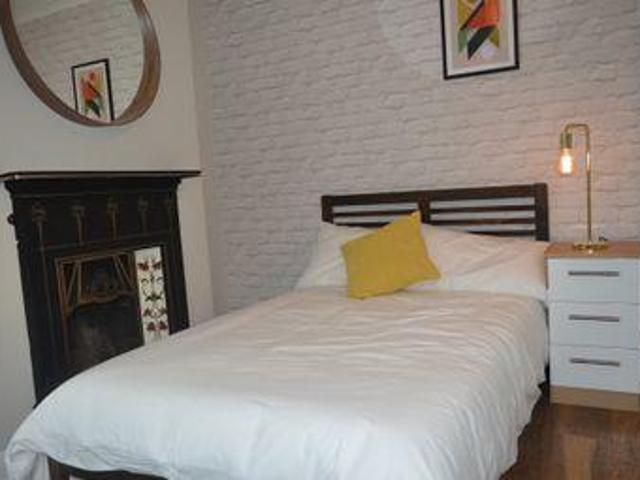 1 Bedrooms for rent in Ankerdine Crescent, London SE18
