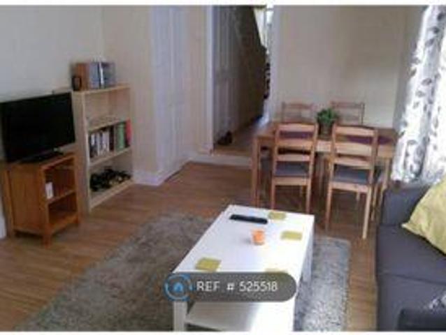 1 Bedrooms for rent in Byron Avenue, London E12