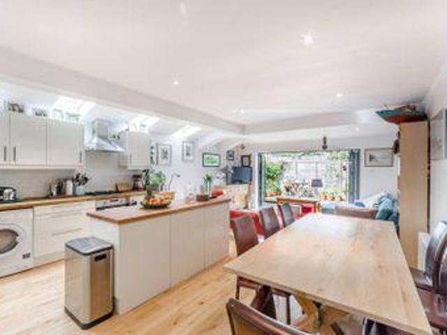 1 Bedrooms for rent in Balvernie Grove, Southfields, London SW18