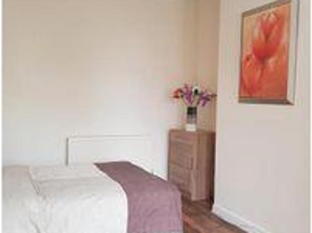 1 Bedrooms for rent in Bank Street, Manchester M11