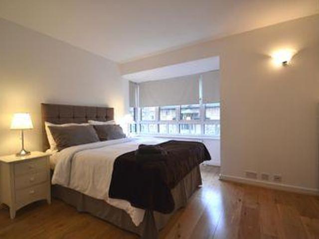 1 Bedrooms for rent in Barnard Lodge, Admiral Walk, Carlton Gate, London W9