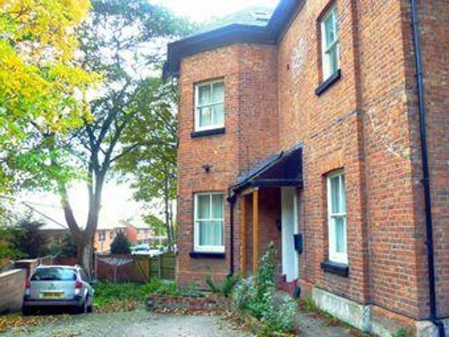 1 Bedrooms for rent in Barton Road, Eccles, Manchester M30