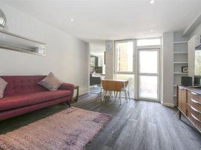 1 Bedrooms for rent in Bath Street, Old Street, London EC1V