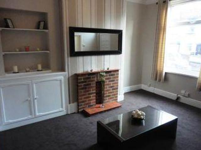 1 Bedrooms for rent in Beechwood Terrace, Burley, Leeds LS4