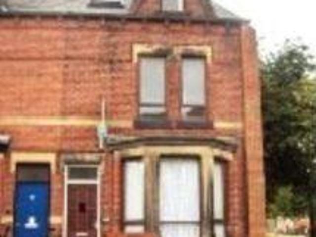 1 Bedrooms for rent in Blandford Gardens, Leeds LS2