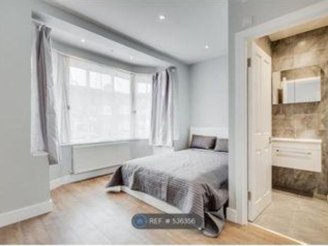1 Bedrooms for rent in Brentmead Gardens, Ealing NW10