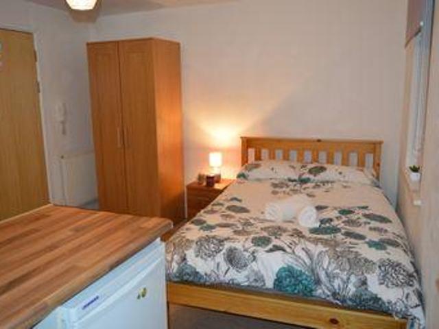 1 Bedrooms for rent in Brookhill Road, London SE18