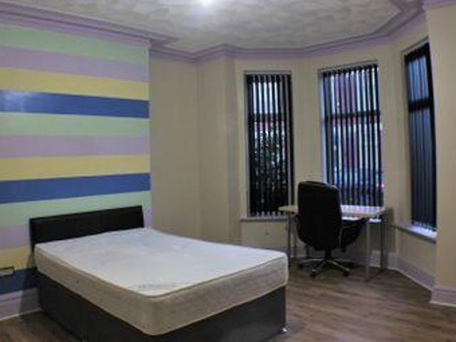 1 Bedrooms for rent in Carlton Road, Salford, Manchester M6