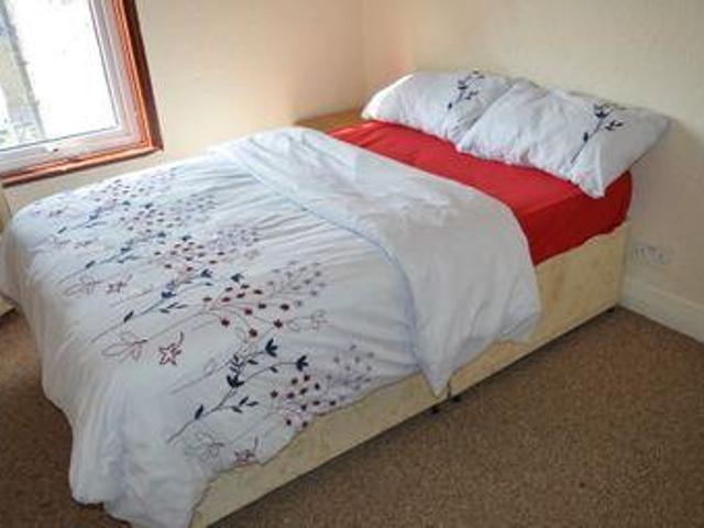 1 Bedrooms for rent in Chestnut Rise, London SE18