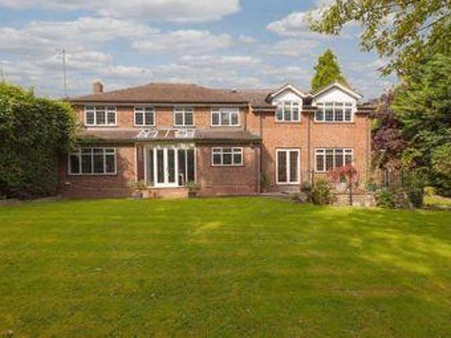 1 Bedrooms for rent in Daws Lea, High Wycombe HP11