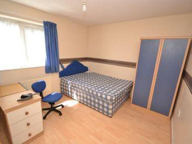 1 Bedrooms for rent in Fleming Gardens, Clifton, Nottingham NG11
