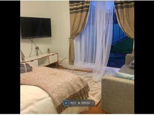 1 Bedrooms for rent in Gareth Grove, Bromley BR1