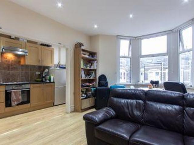 1 Bedrooms for rent in Glynrhondda Street, Cathays, Cardiff CF24