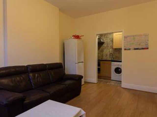 1 Bedrooms for rent in Glynrhondda Street, Cathays, Cardiff CF24
