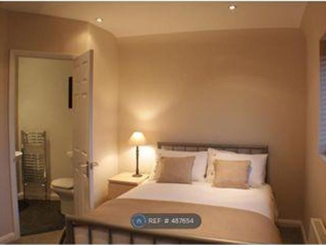 1 Bedrooms for rent in Groveley Road, Sunbury TW16