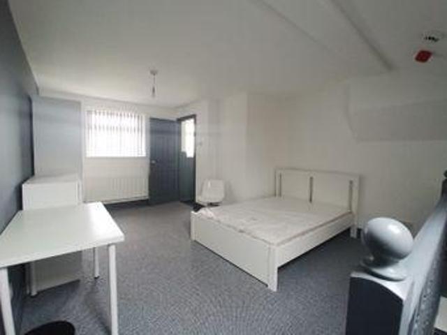 1 Bedrooms for rent in Hafton Strawberry, Salford, Manchester M7