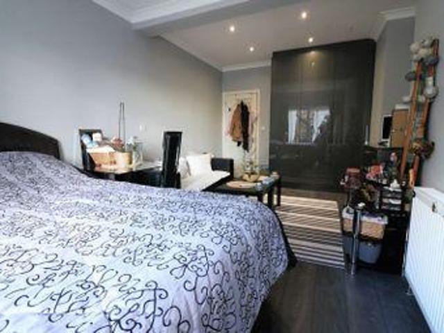 1 Bedrooms for rent in Hale End Road, London E17