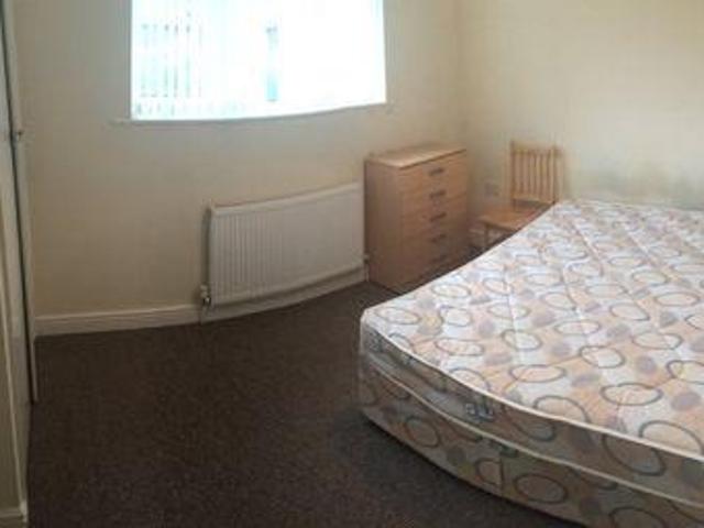 1 Bedrooms for rent in Hawthorne Mount, Normanton WF6
