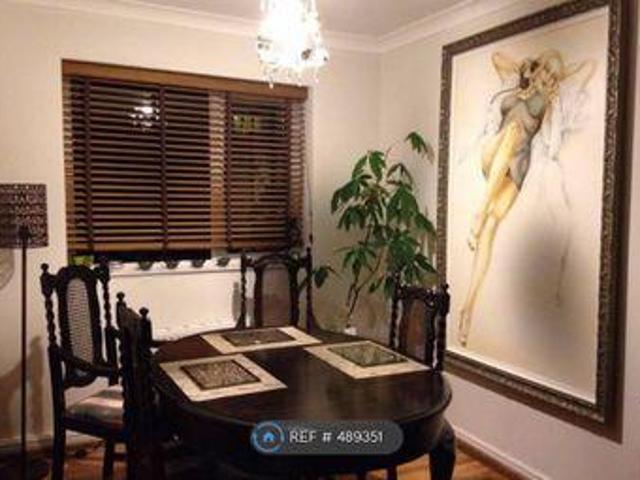 1 Bedrooms for rent in Hickin Street, London E14