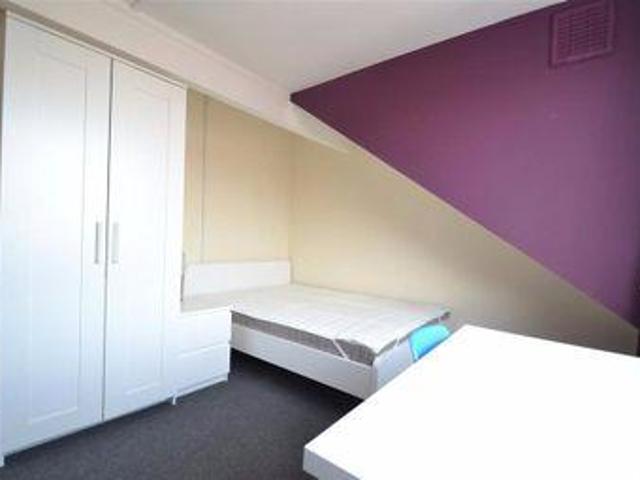 1 Bedrooms for rent in Luxor View, Leeds LS8