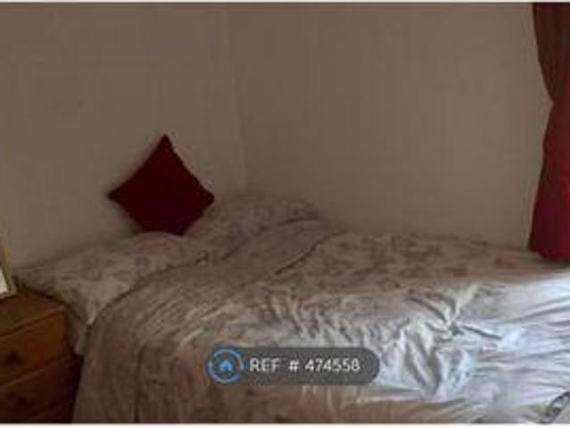1 Bedrooms for rent in Langdale Terrace, Leeds LS6