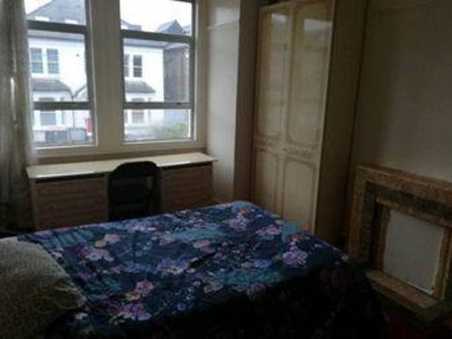 1 Bedrooms for rent in Longley Road, London SW17