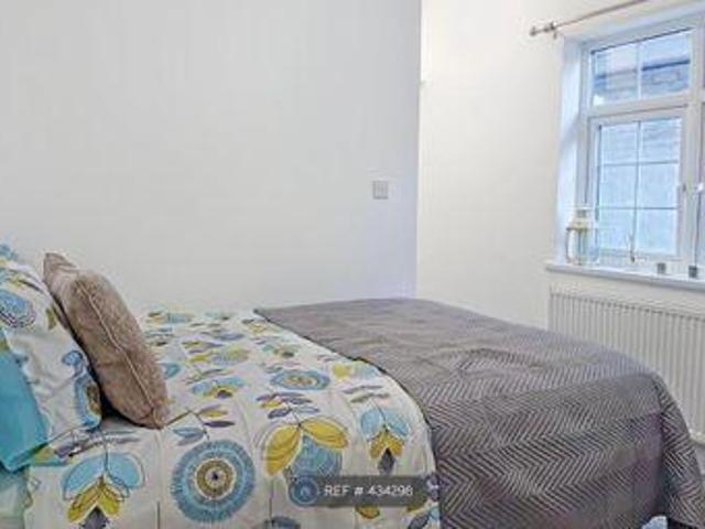 1 Bedrooms for rent in Park Road, Wembley HA0