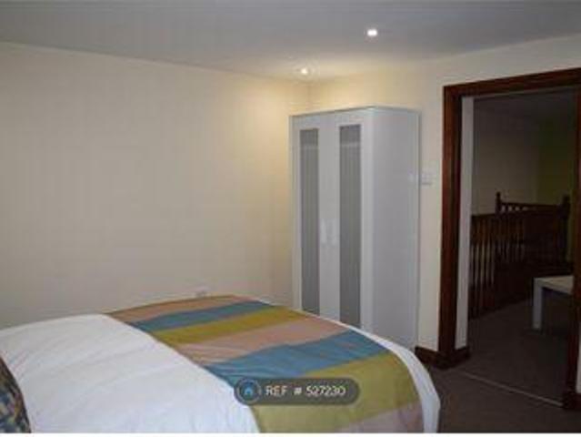 1 Bedrooms for rent in Pontefract Road, Castleford WF10