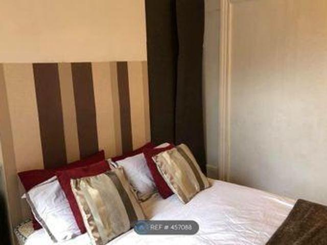 1 Bedrooms for rent in Portway, London E15
