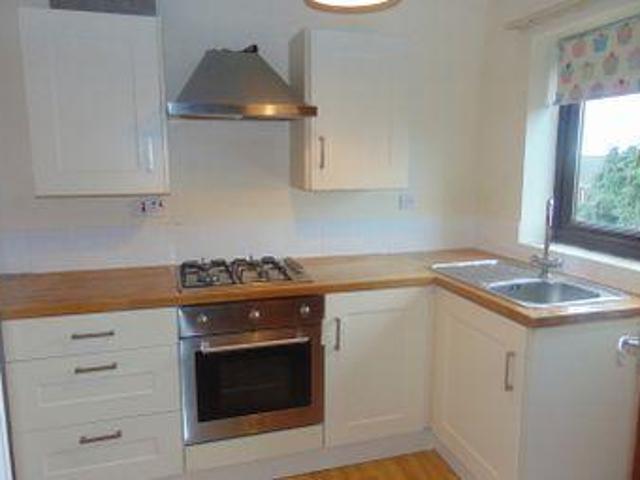 1 Bedrooms for rent in Rydale Court, Wakefield, Ossett WF5