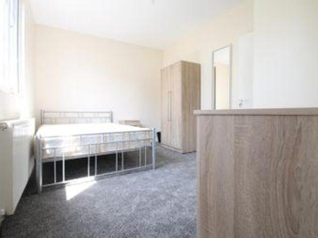1 Bedrooms for rent in Ravensbourne Park Crescent, London SE6