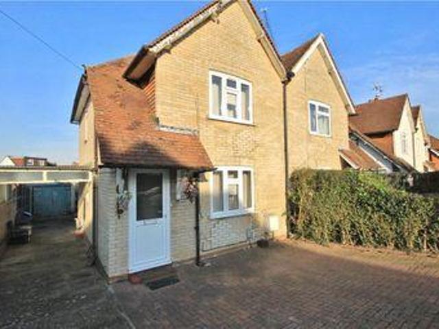 1 Bedrooms for rent in Raymond Crescent, Guildford, Surrey GU2