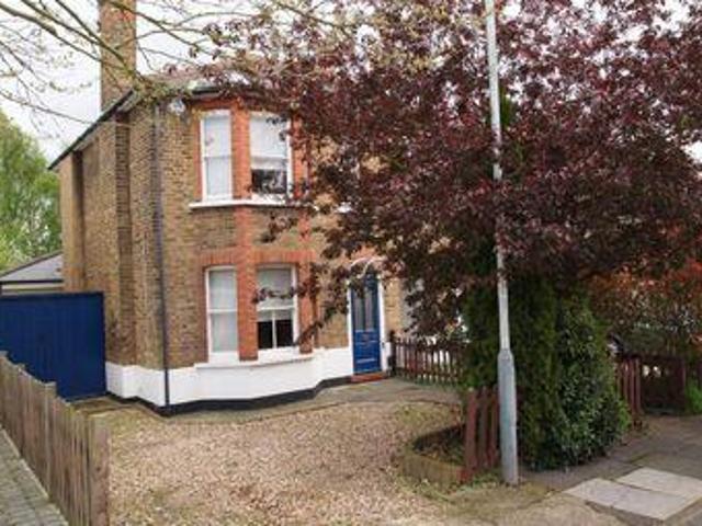1 Bedrooms for rent in Reginald Road, Northwood HA6