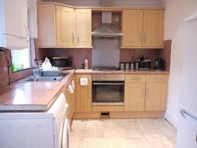 1 Bedrooms for rent in Redclyffe Road, East Ham, London. E6