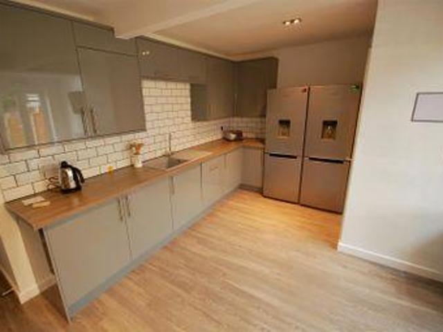1 Bedrooms for rent in Richmond Crescent, Vicars Cross, Chester CH3