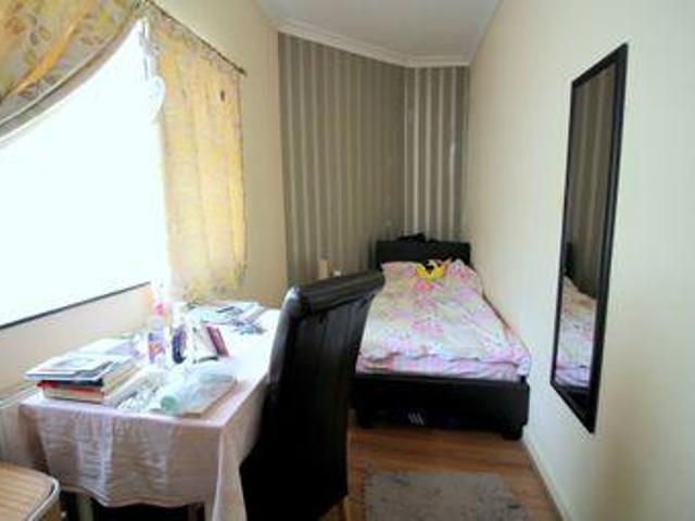 1 Bedrooms for rent in Room 1, Upper Road, Plaistow, London E13