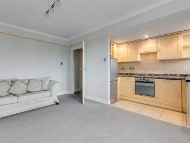 1 Bedrooms for rent in Stamford Court, Goldhawk Road, London W6