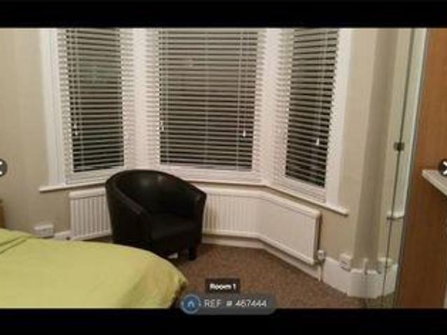 1 Bedrooms for rent in Thorold Road, Ilford IG1