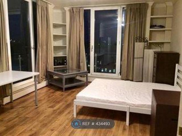 1 Bedrooms for rent in Trade Tower, London SW11