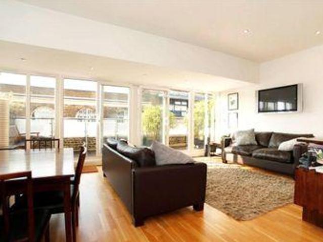 1 Bedrooms for rent in Whiskin Street, London EC1R