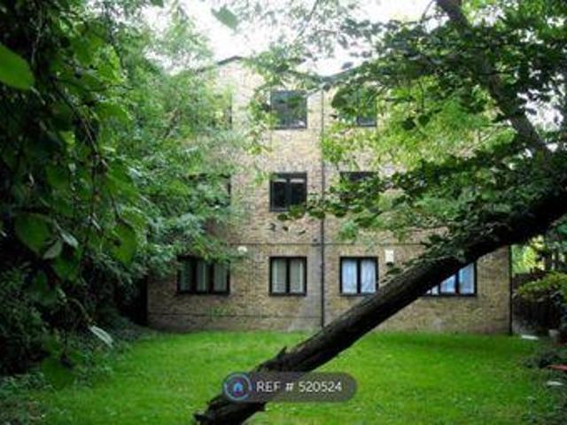 1 Bedrooms for rent in Woodview Close, London N4