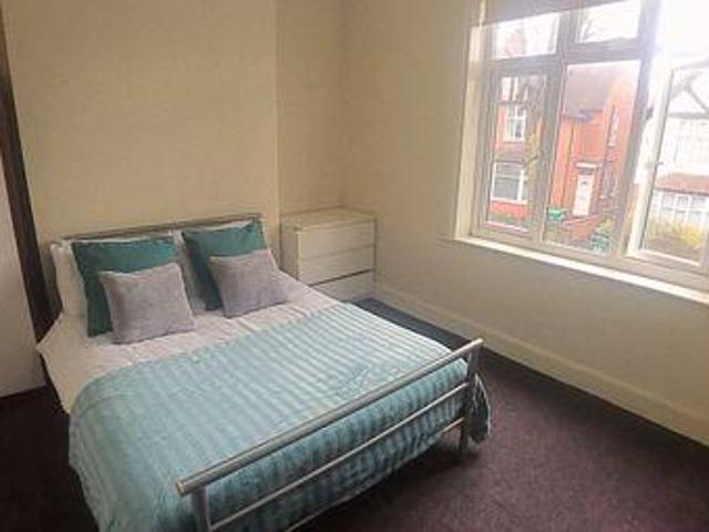 1 Bedrooms for rent in 180 Rolleston Drive, Nottingham NG7
