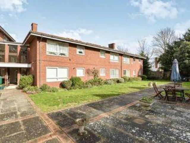 1 Bedrooms for sale in Berens Court, Main Road, Sidcup. DA14