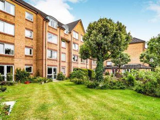 1 Bedrooms for sale in Cassio Road, Watford WD18