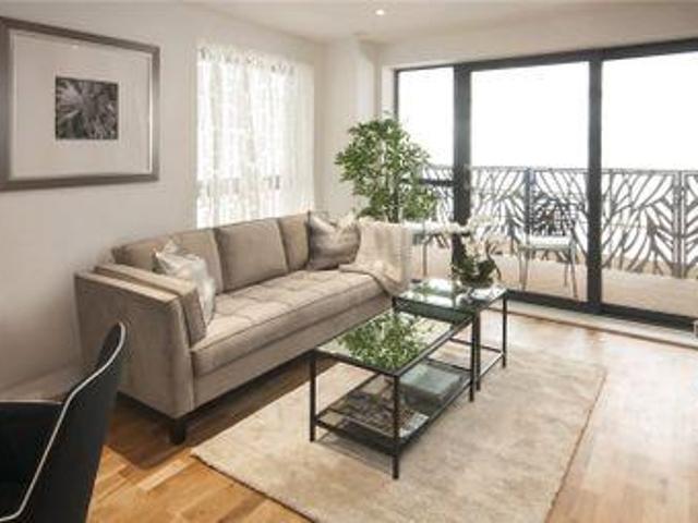 1 Bedrooms for sale in Leven Road, London E14