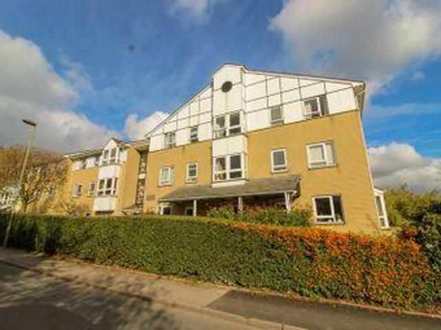 1 Bedrooms for sale in Potters Lane, New Barnet, Barnet EN5