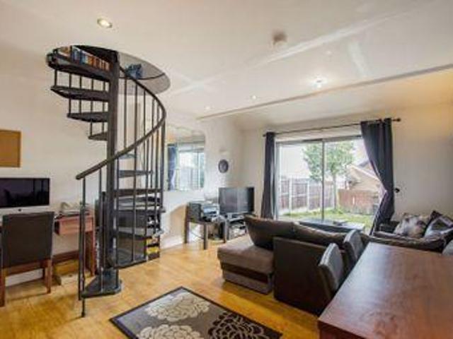 1 Bedrooms for sale in Searby Road, Bramley, Rotherham S66
